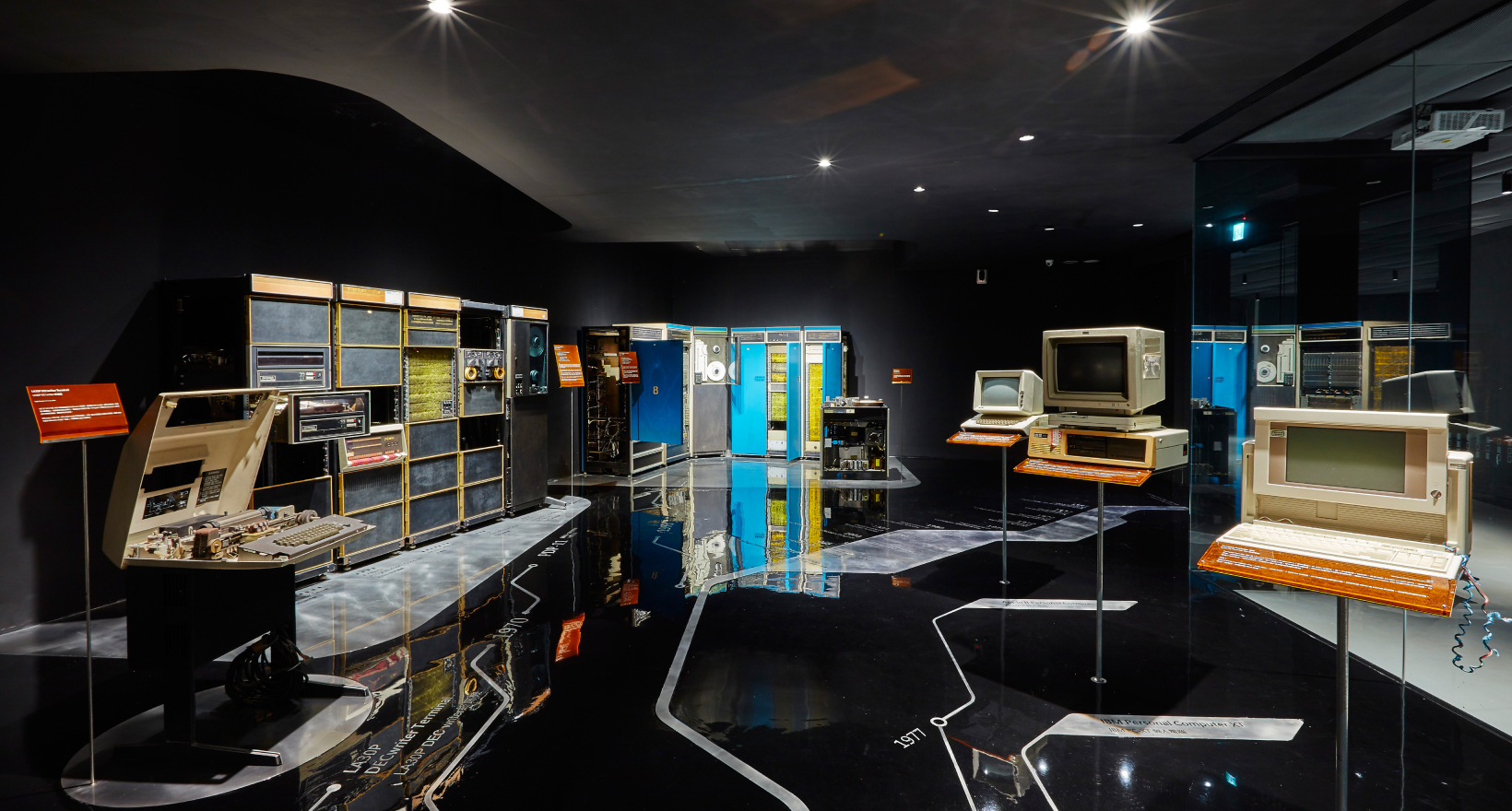 台灣電腦資訊發展館 Beyond Compuing Museum